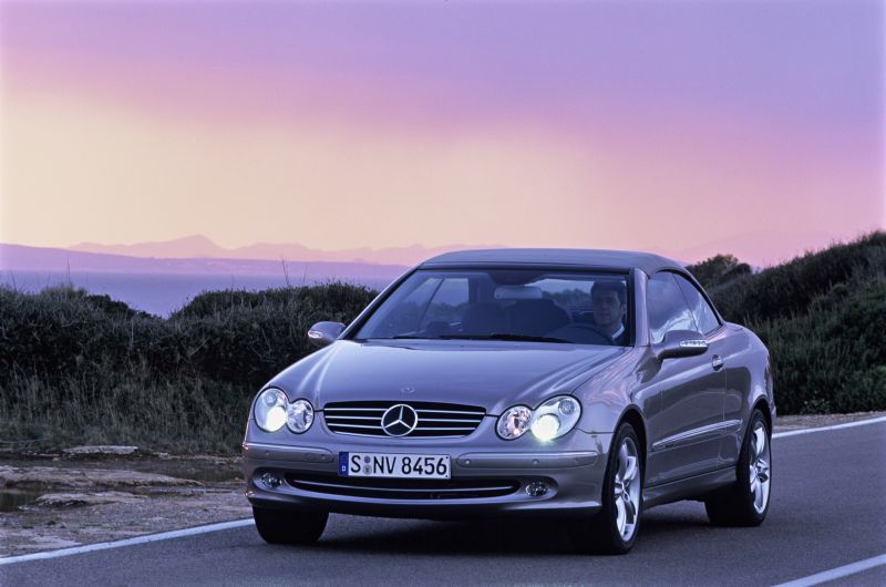 Mercedes-Benz CLK (A 209) AMG CLK 55 V8 (367 Hp) 5G-TRONIC